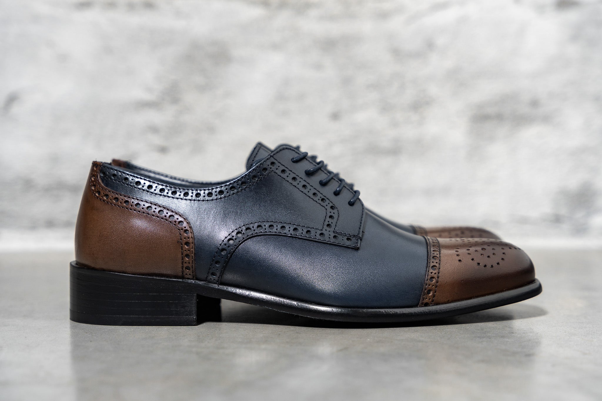 Spani Leather Lace-Up Shoe